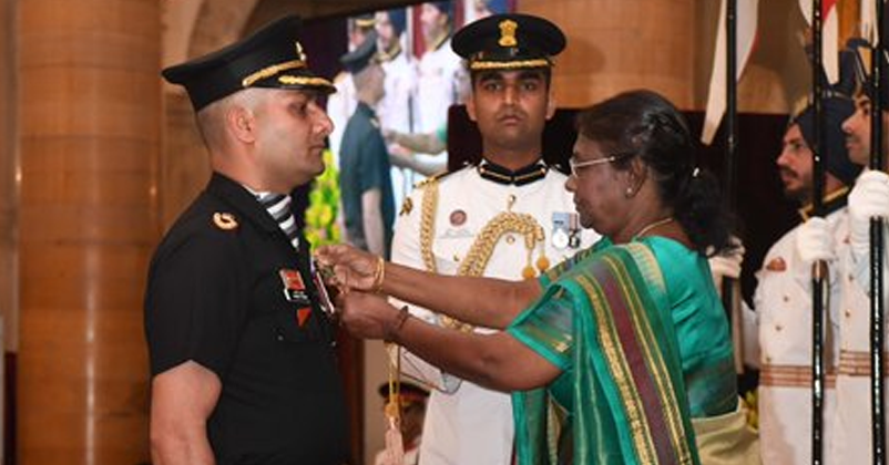 5 January, 2022: Saluting the courage of Shaurya Chakra awadee Major ...