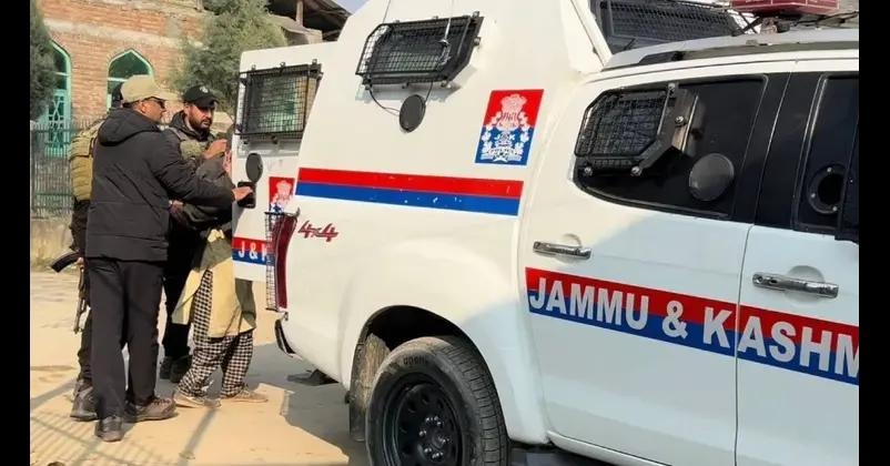 दिल्ली ब्लास्ट के बाद एक्शन में जम्मू-कश्मीर पुलिस: दर्जनों ठिकानों पर ...